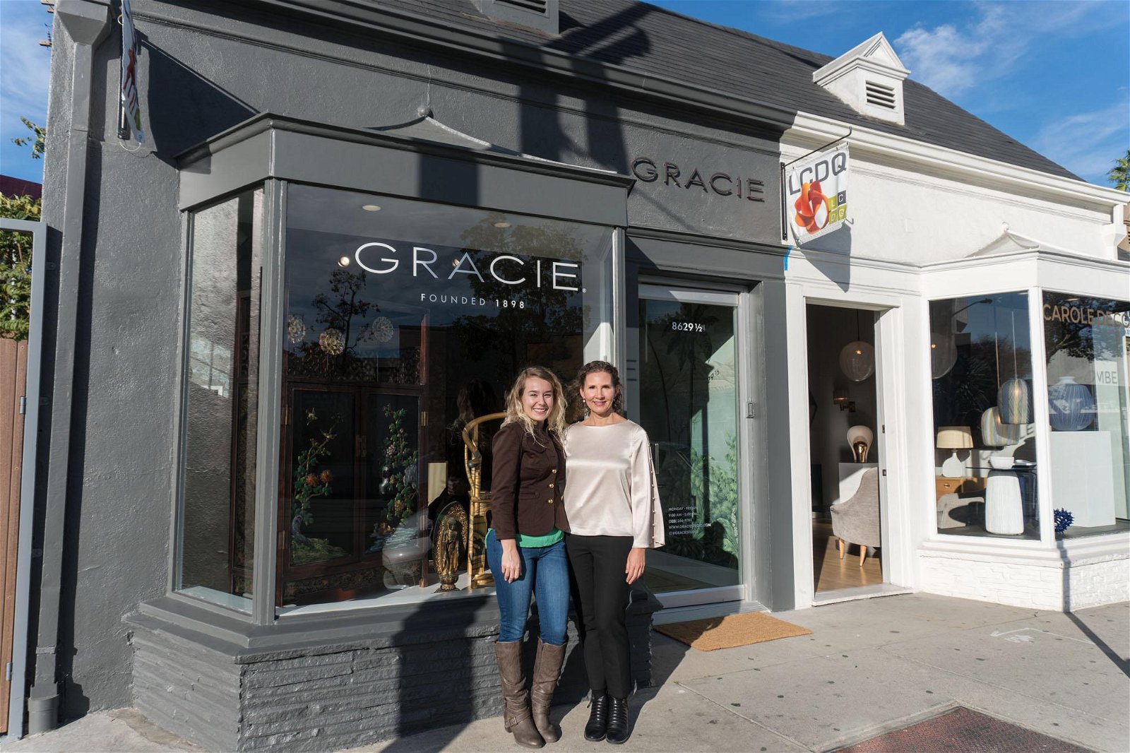 Gracie Wallpaper: 120 Years Of Handpainted Wallpaper Art