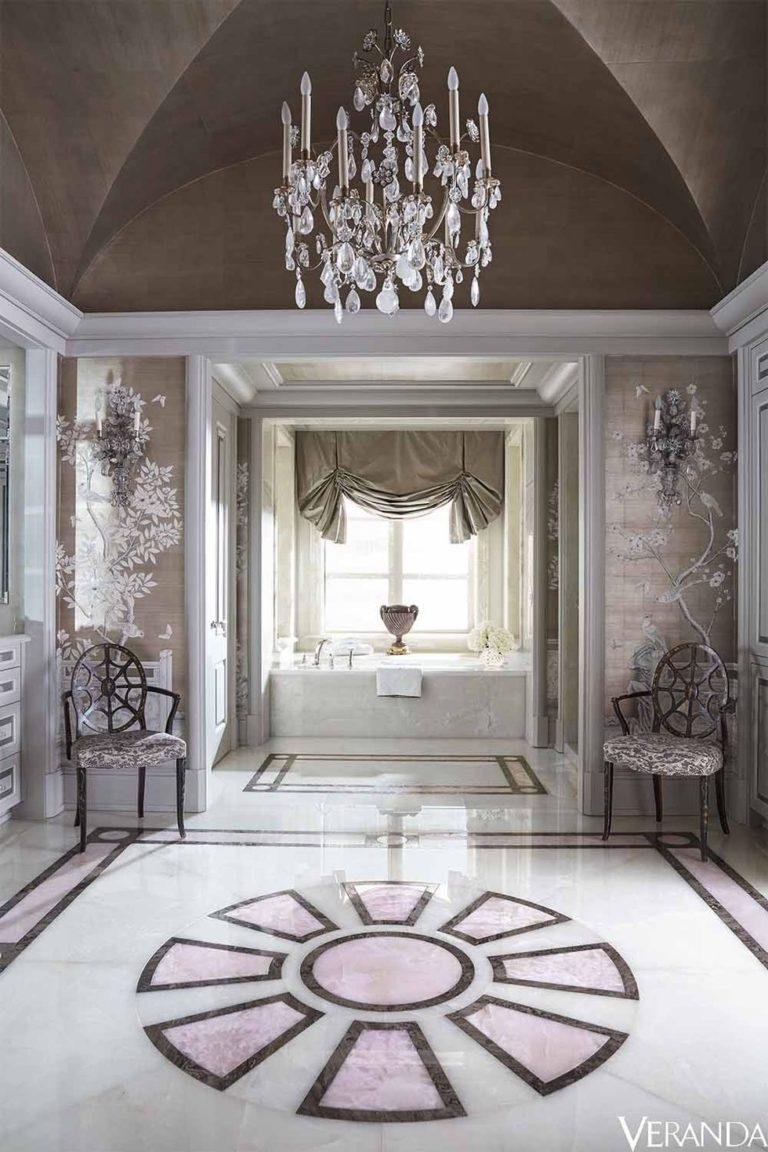 Gracie Wallpaper: 120 Years Of Handpainted Wallpaper Art