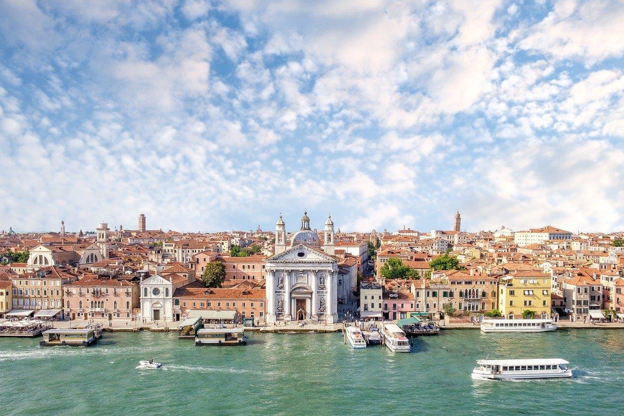 9 Magical Virtual Tours Of Italy To Keep You Exploring From Home