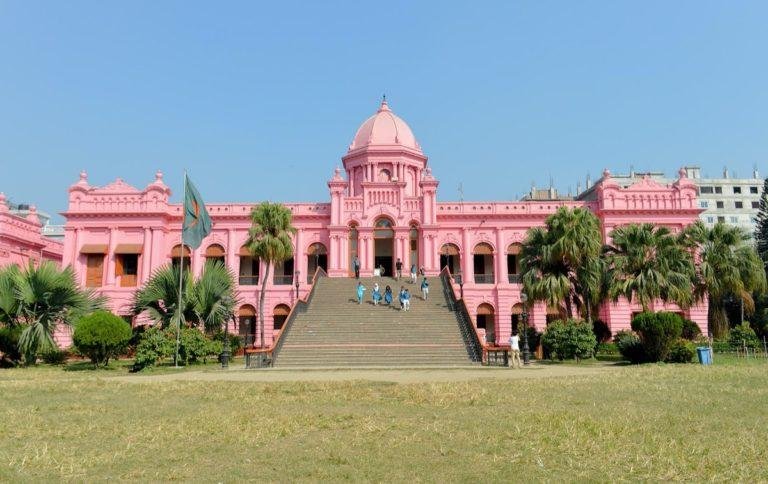 Pink Castles From Around The World That Look Straight Out Of A ...