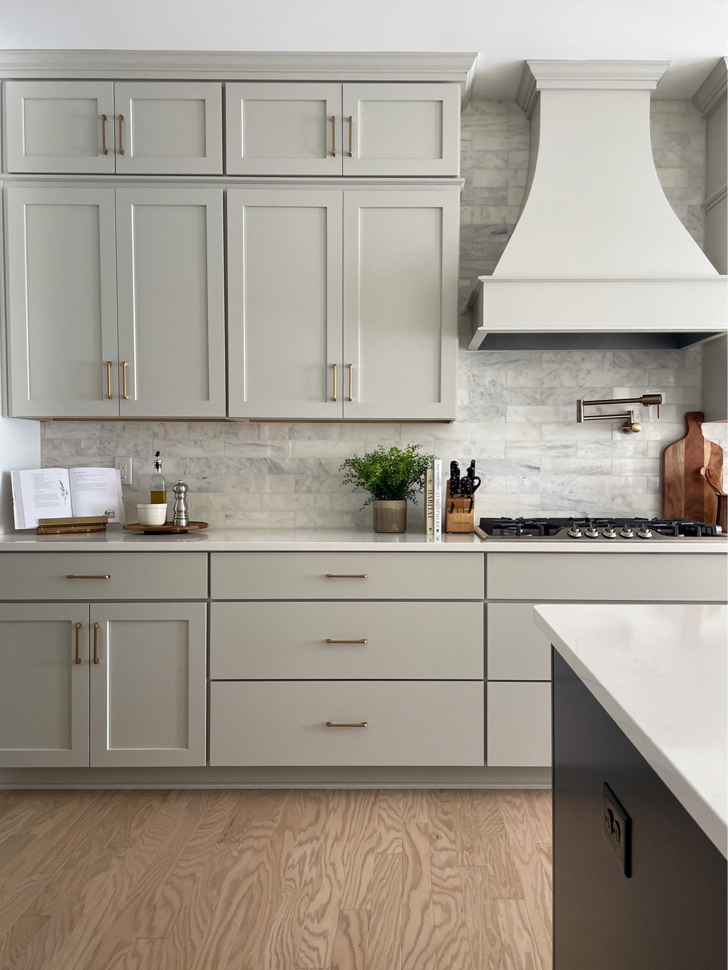 How to Decorate Your Kitchen Countertops Like a Pro: My 10 Tips